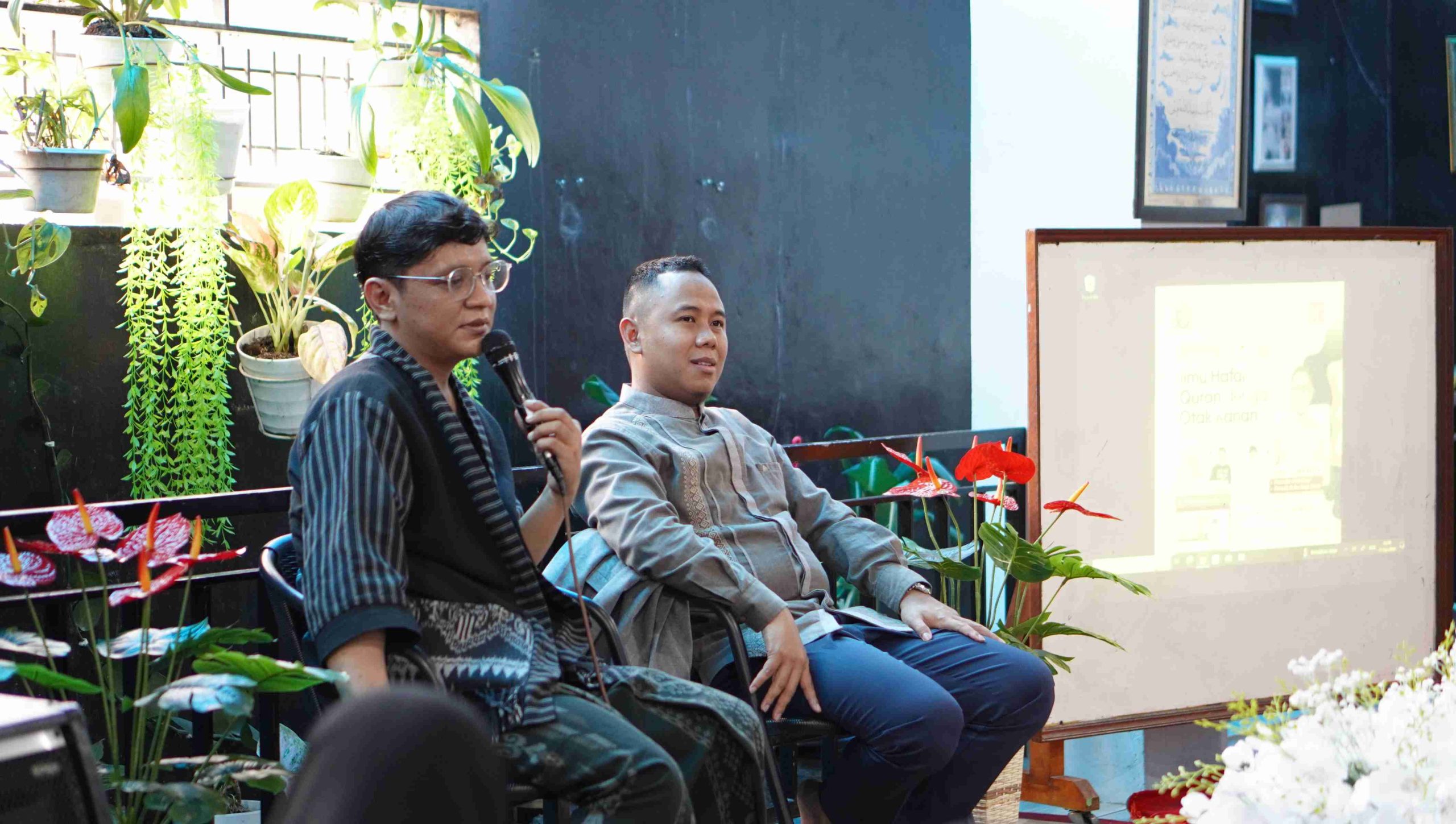 Seminar Menghafal Al-Qur'an dengan Otak Kanan oleh Ardi Gunawan di ...